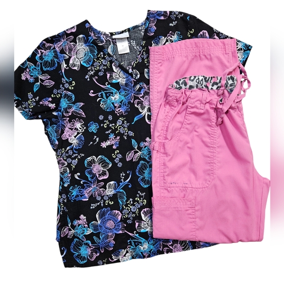 Smart Scrubs | Other | Flowers Scrub Set | Poshmark